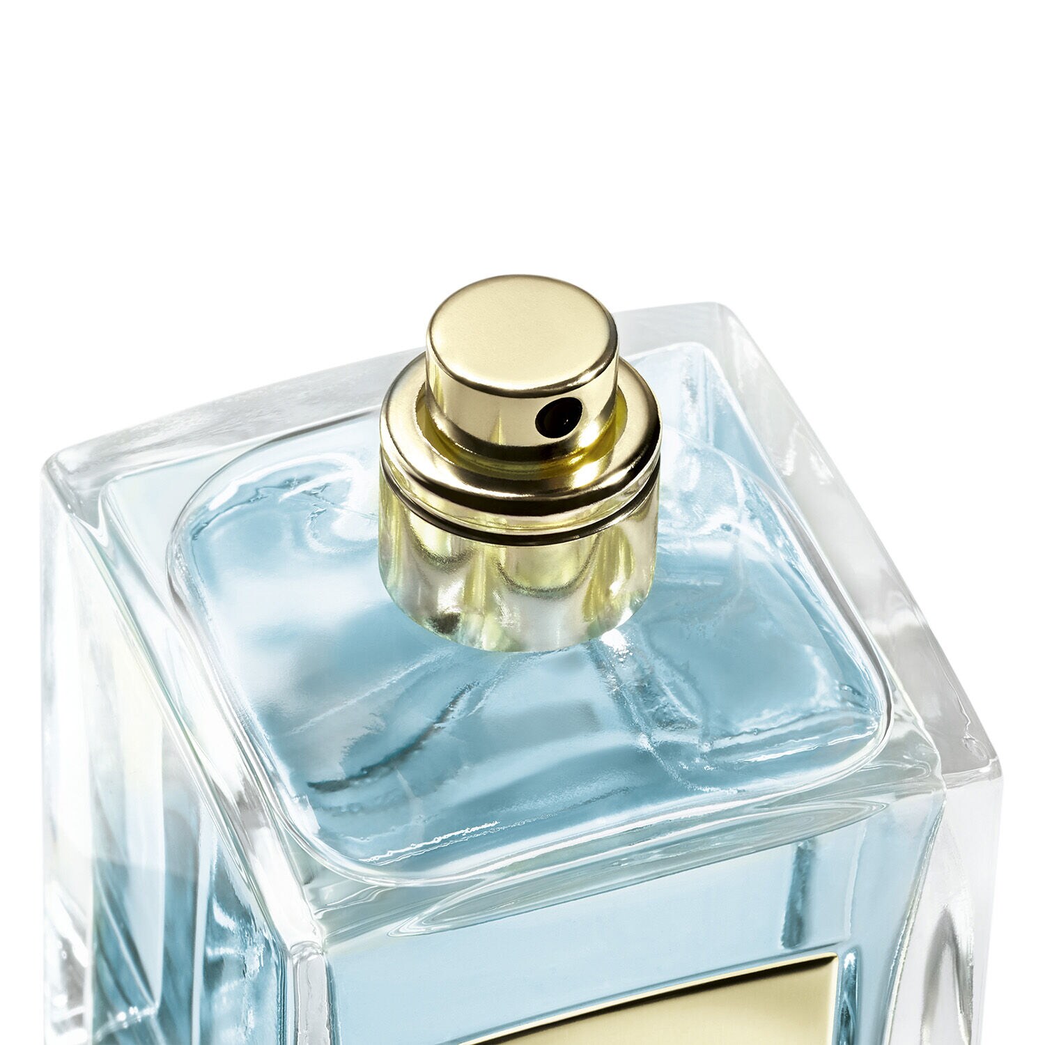 Armani prive vetiver store