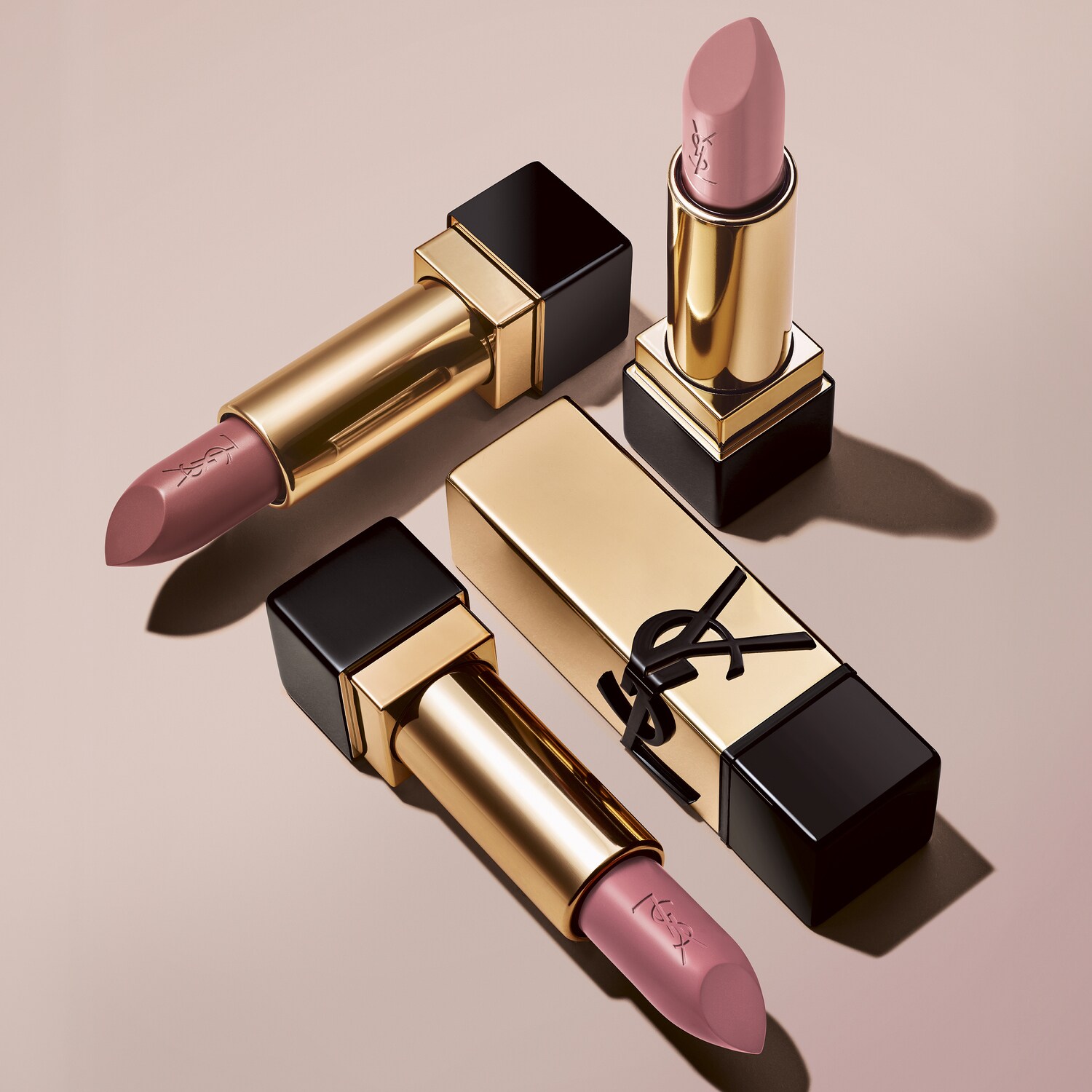 Rouge Pur Couture - Rouge à lèvres fini satin de YVES SAINT LAURENT ≡ ...