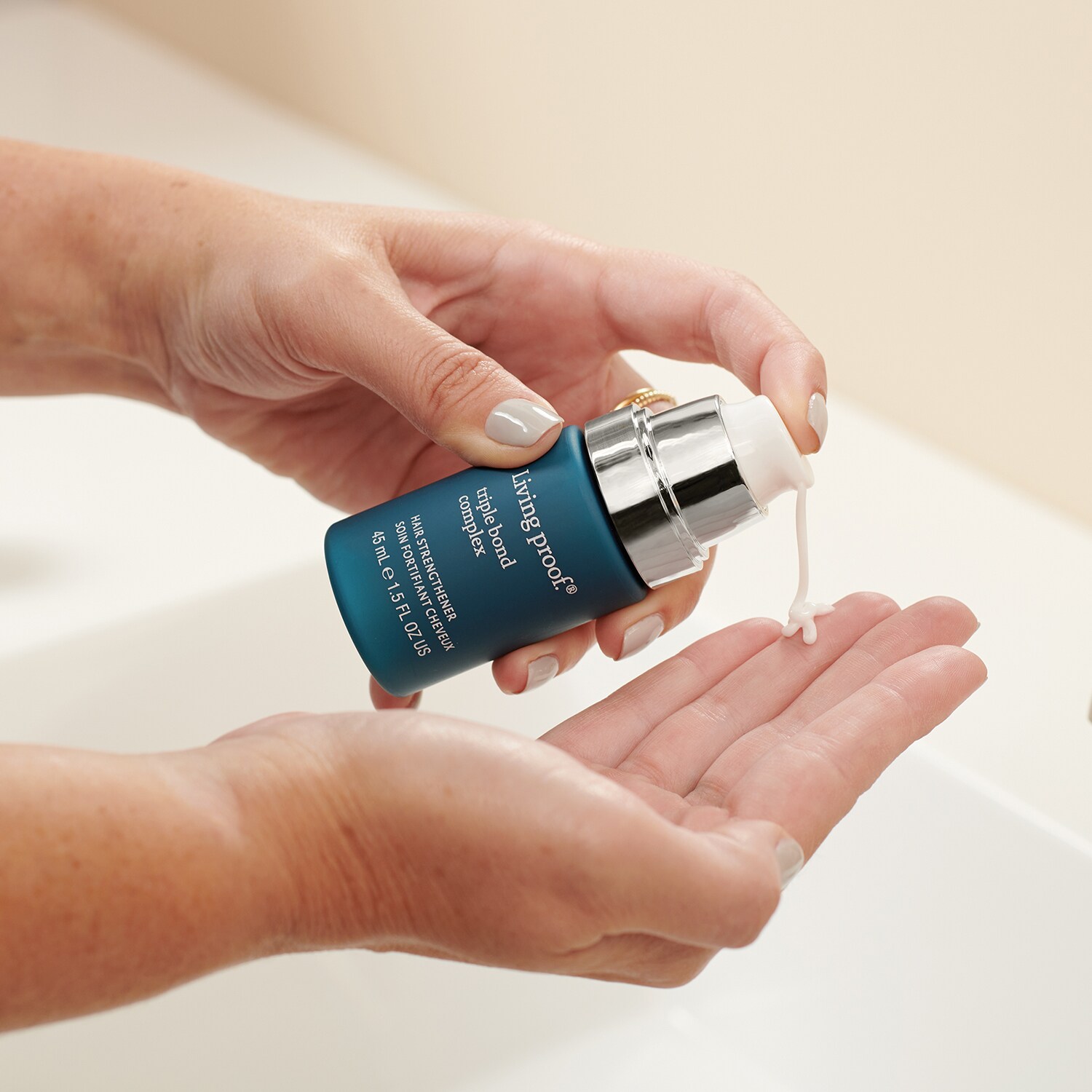 Triple Bond Complex - Soin Fortifiant Cheveux de LIVING PROOF ≡ SEPHORA