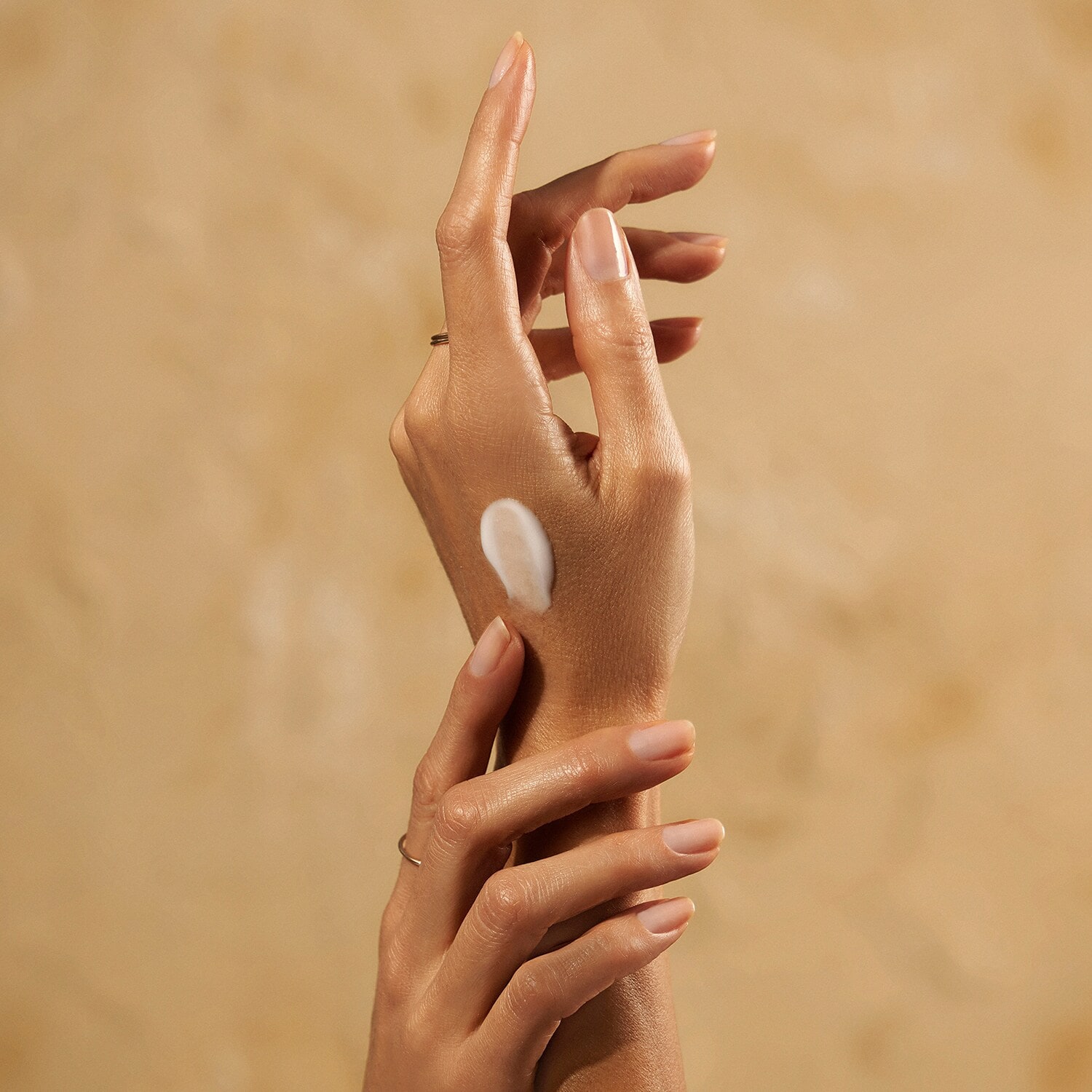 Crème pour les mains - Fragrance Originale de MOROCCANOIL ≡ SEPHORA