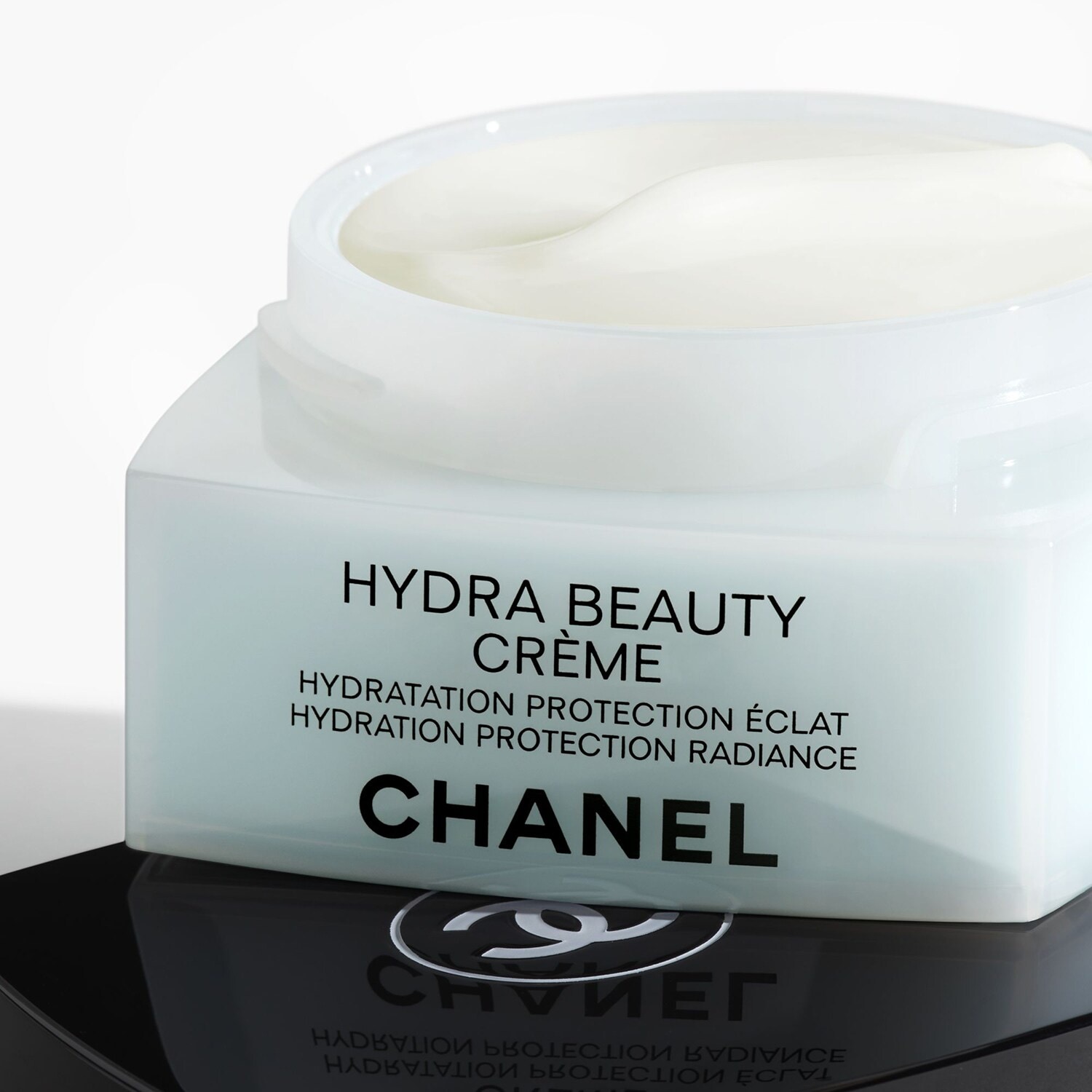 HYDRA BEAUTY CRÈME - Hydratation Protection Éclat de CHANEL ≡ SEPHORA