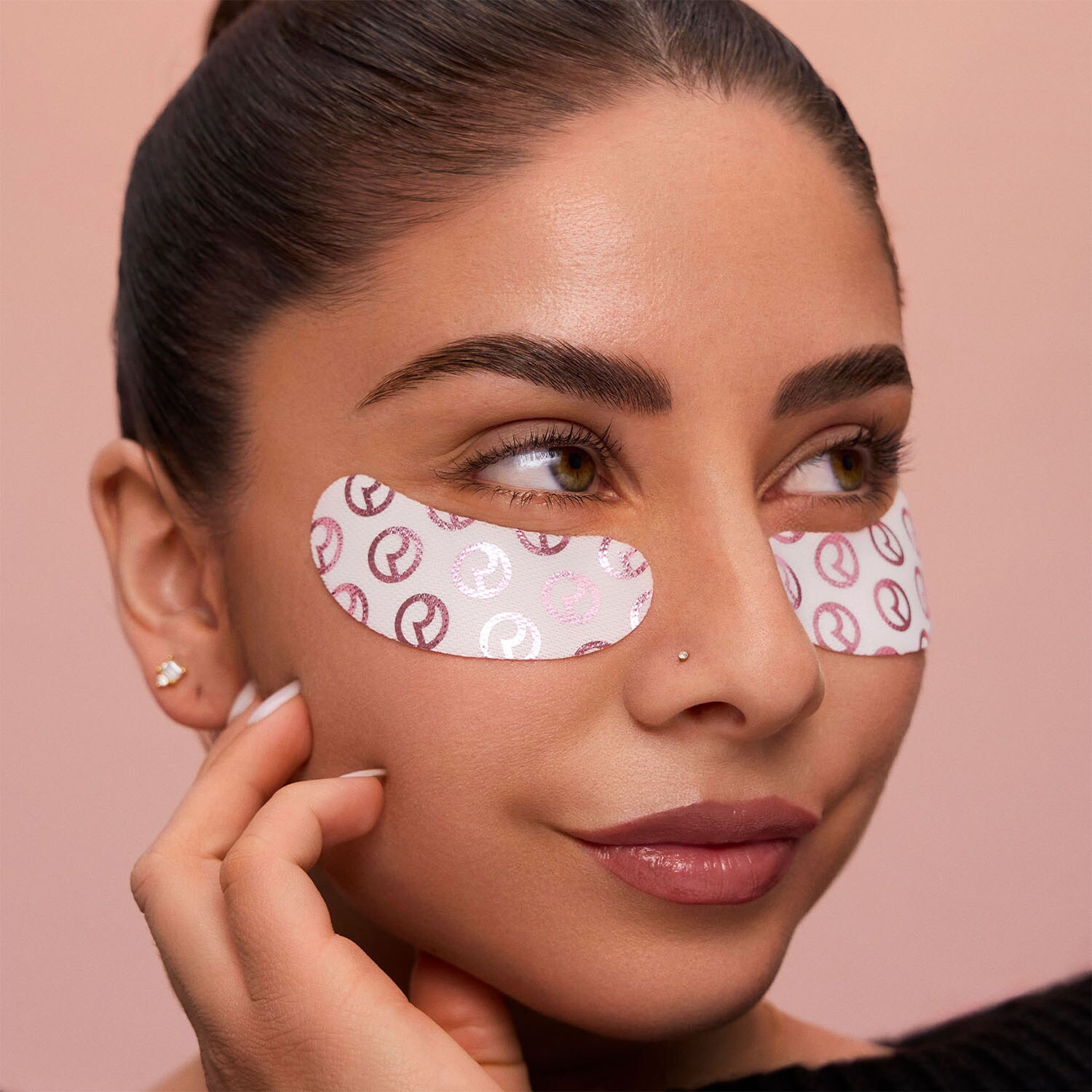 Find Comfort Patchs yeux hydratants de RARE BEAUTY ≡ SEPHORA