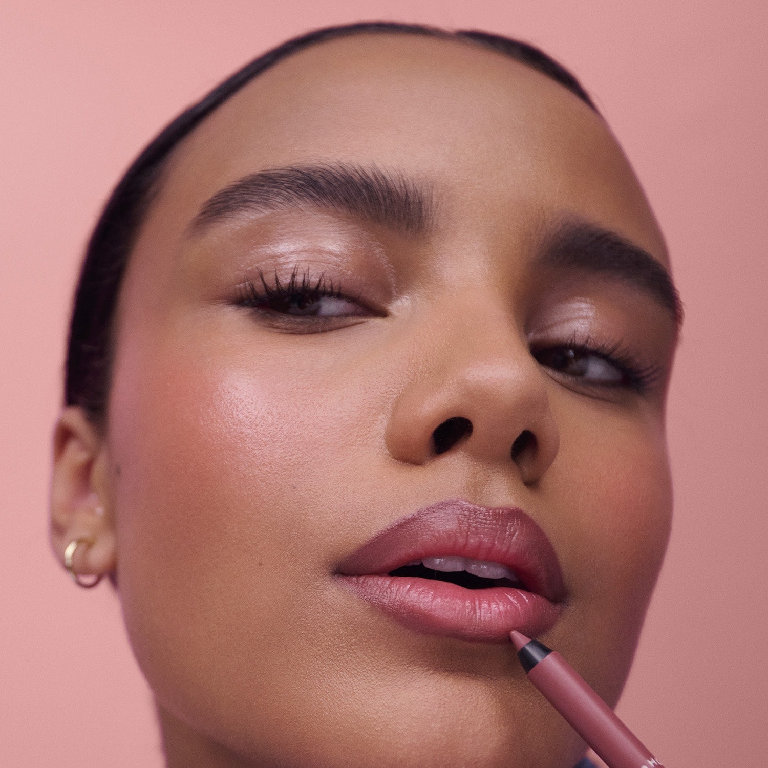 8HR Colorful Lip Liner - Crayon à lèvres sans transfert de SEPHORA COLLECTION ≡ SEPHORA