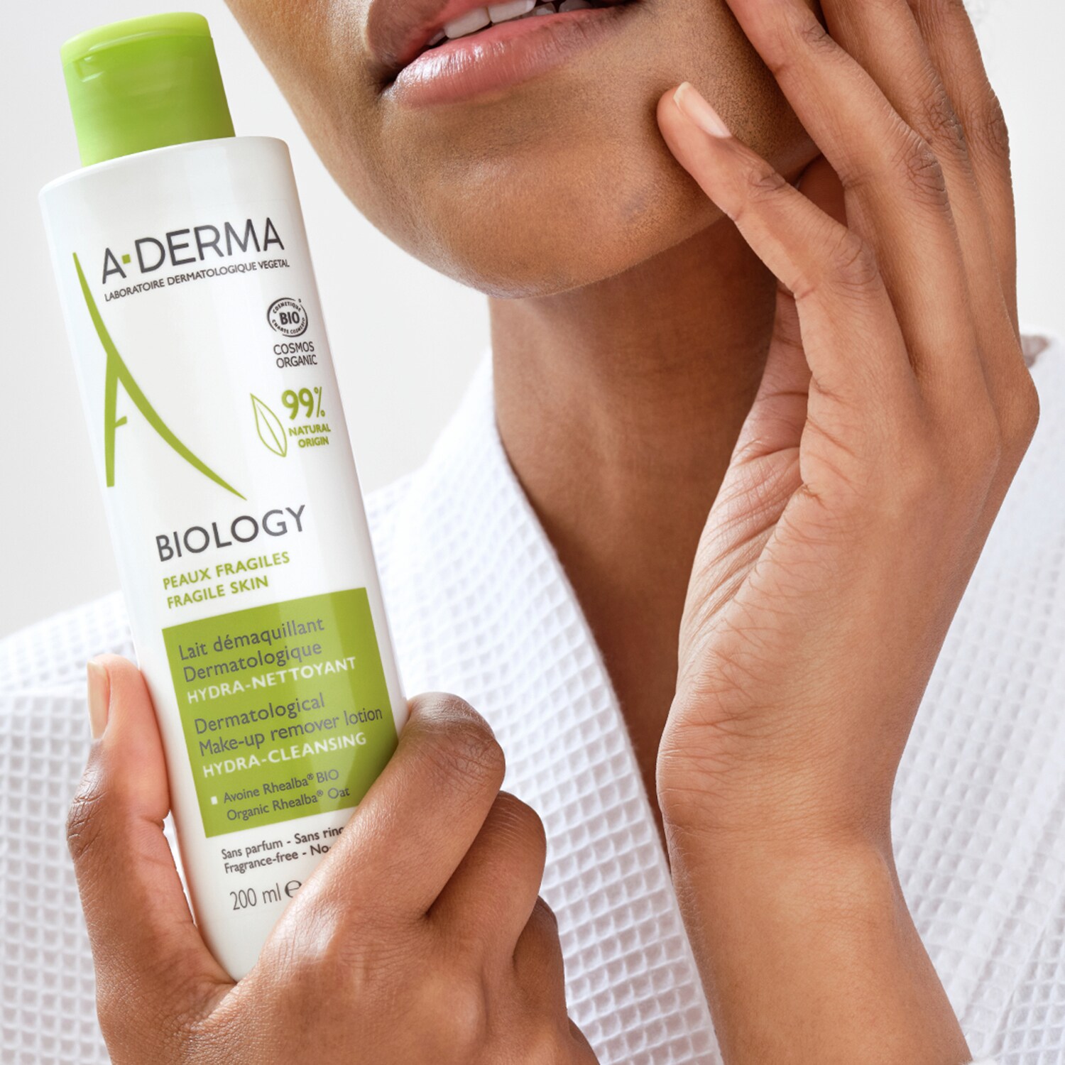 Biology - Lait Démaquillant Dermatologique Hydra-Nettoyant de A-DERMA ≡ ...