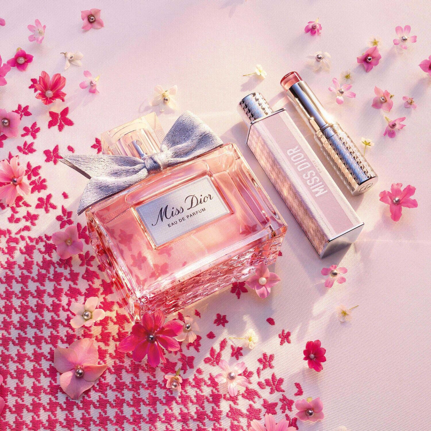 Miss Dior Eau de Parfum Mini Miss Parfum Solide - parfum en stick sans ...
